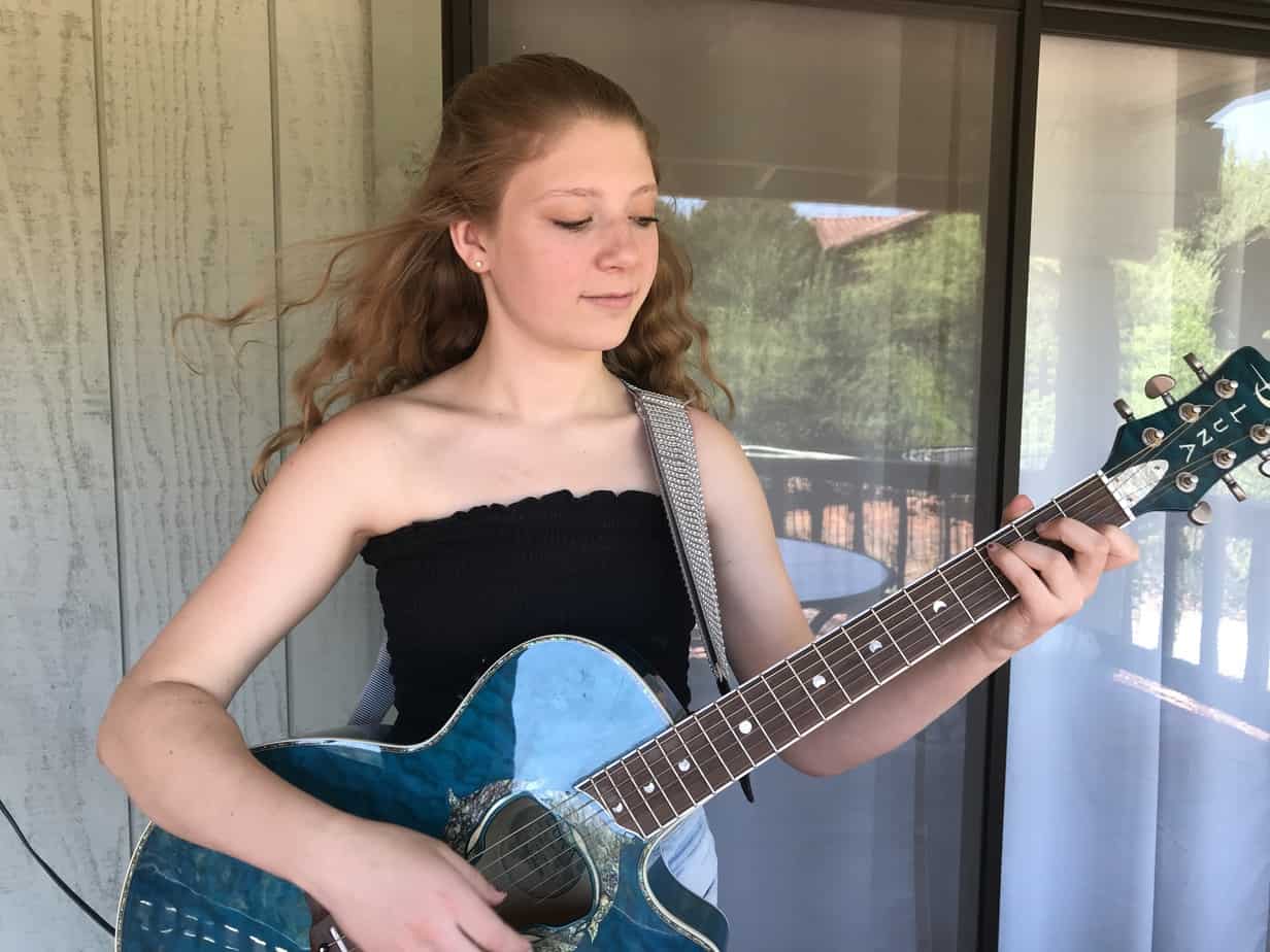 Riley Whittaker plays Clarkdale’s Fourth of July - Sedona Red Rock News