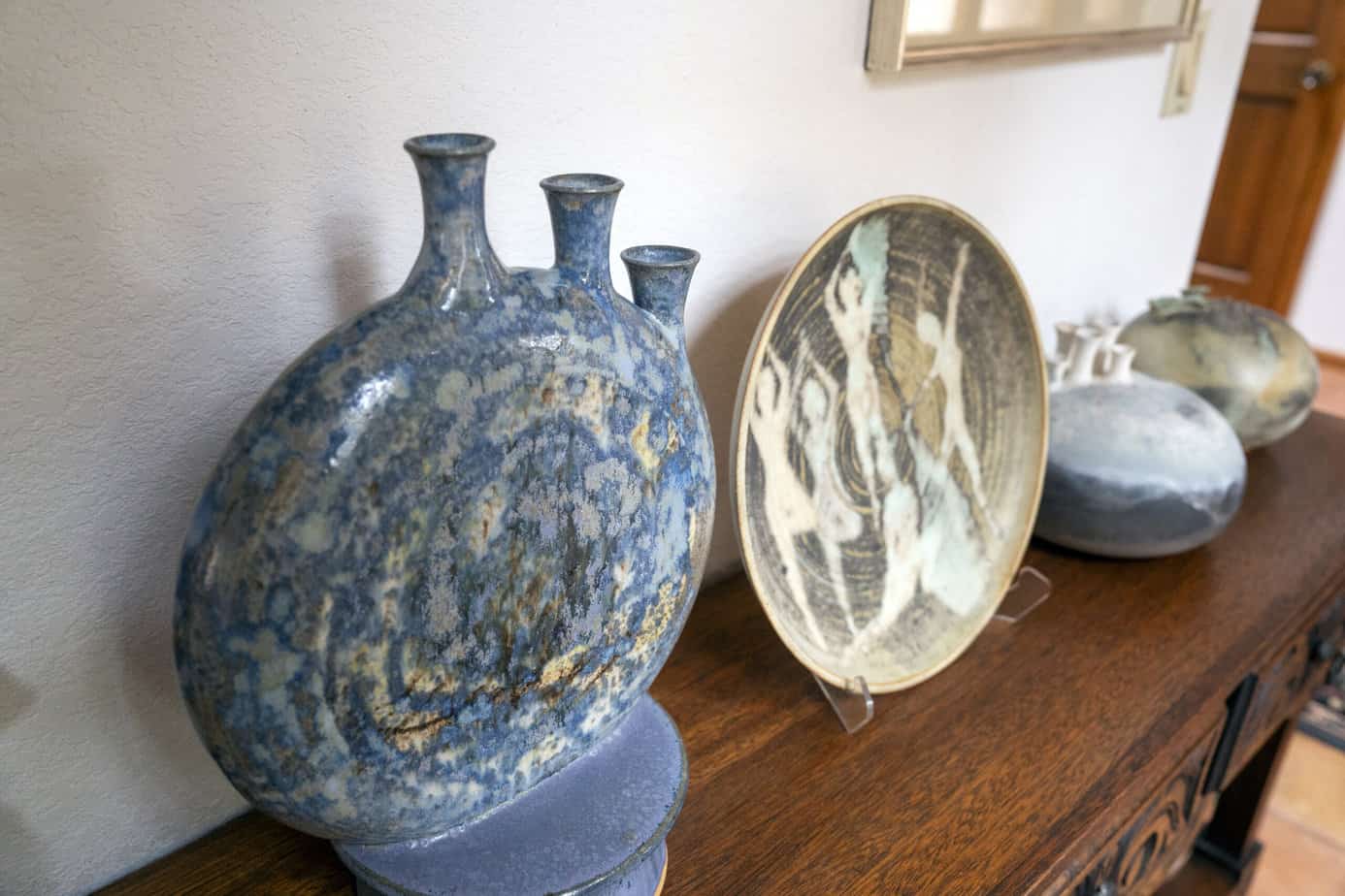 Heyborne creates in clay & ink - Sedona Red Rock News