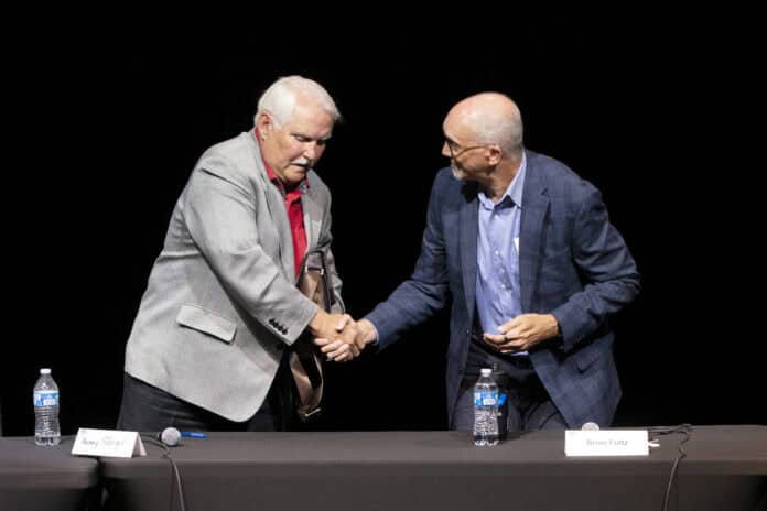 Sedona mayoral candidates Brian Fultz and Henry Silbiger speak to ...